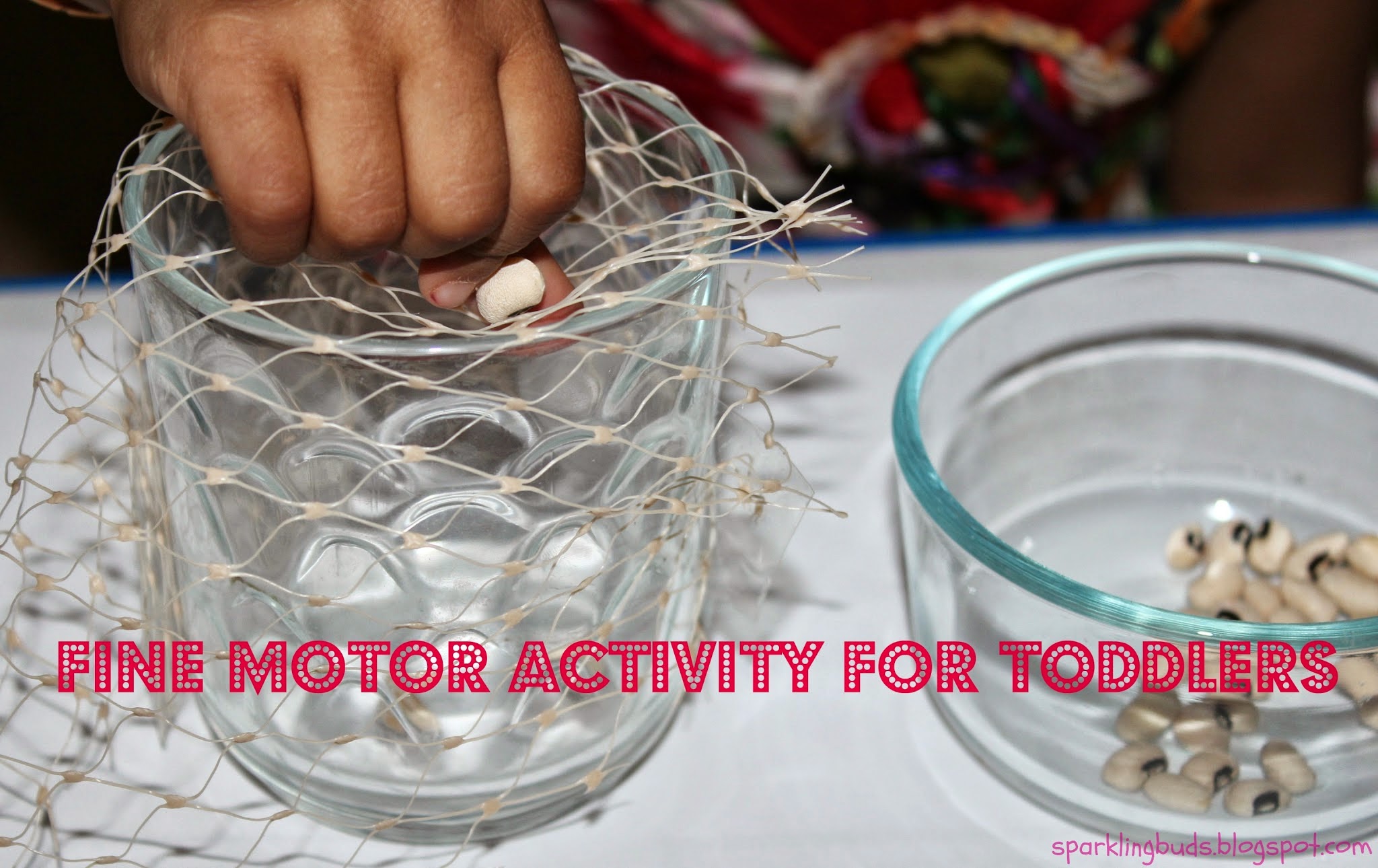 Fine motor activity with vegetable mesh bag – sparklingbuds