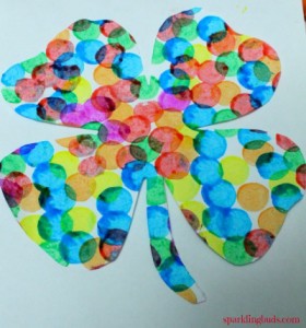 Pointillism technique : Positive and Negative clover – sparklingbuds